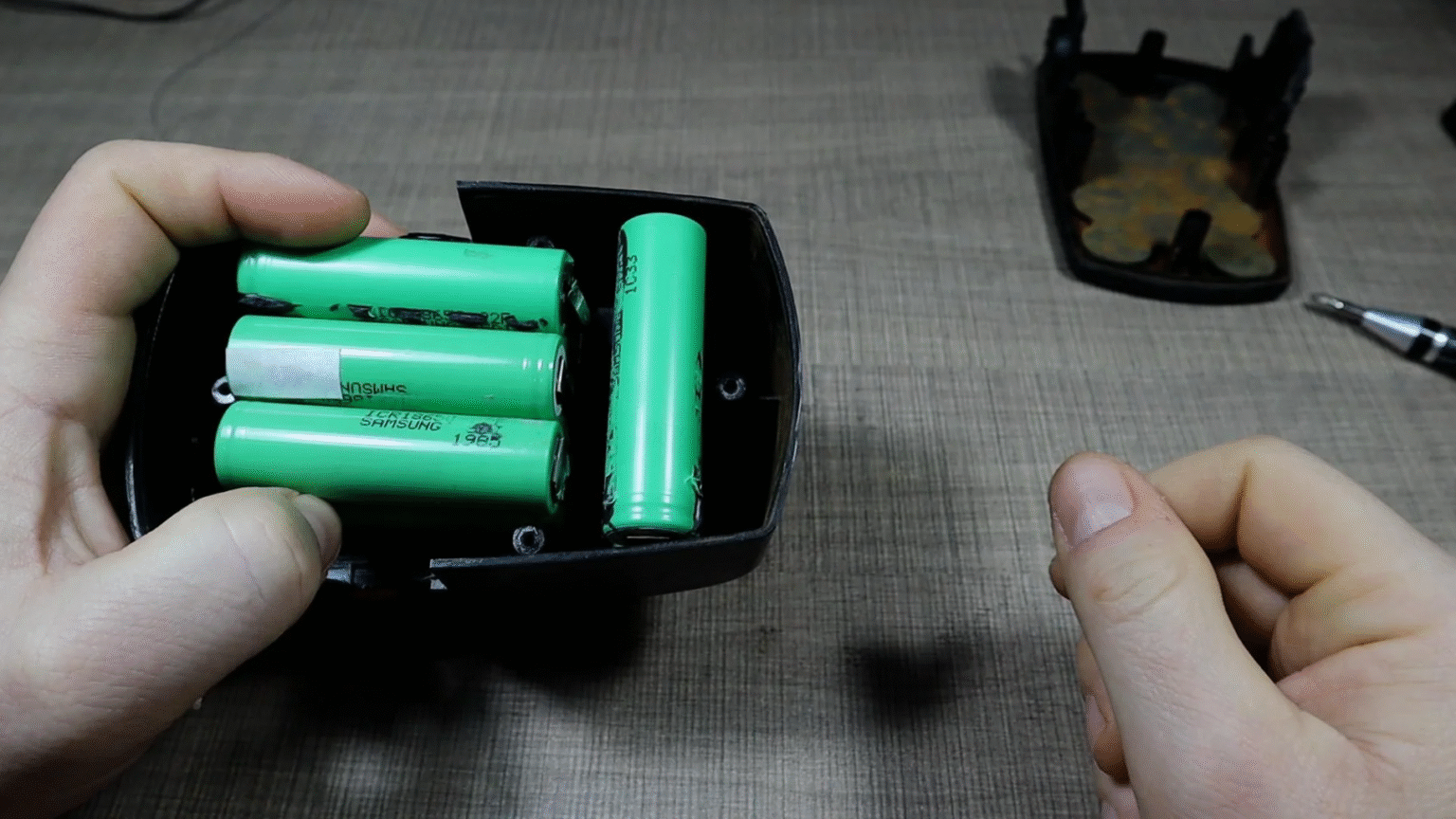 DIY Battery Mods: Are They Worth the Risk? - Ceenr Batteries